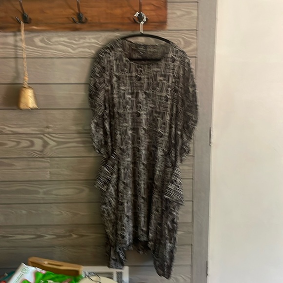 Tops | Spirit House Tunic From Artful Home | Poshmark